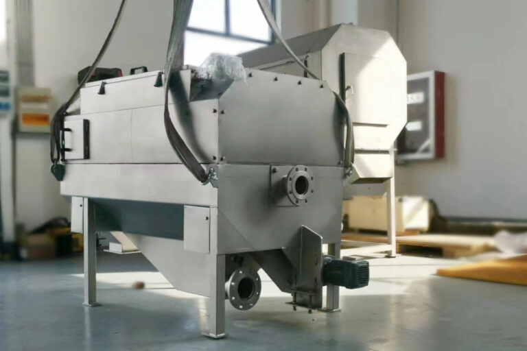 Drum screen separator for manure separation - Trident TNZ